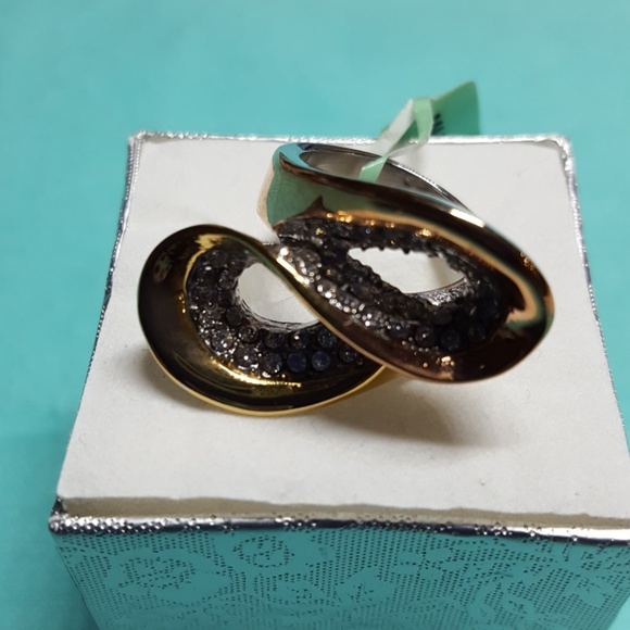 Fashion Jewelry | Jewelry | Austrian Crystal Ring | Poshmark